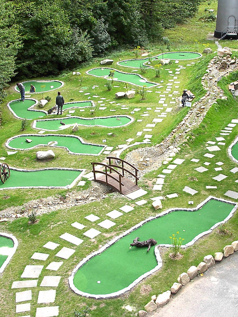 Seilbahnen Thale GmbH: Minigolf